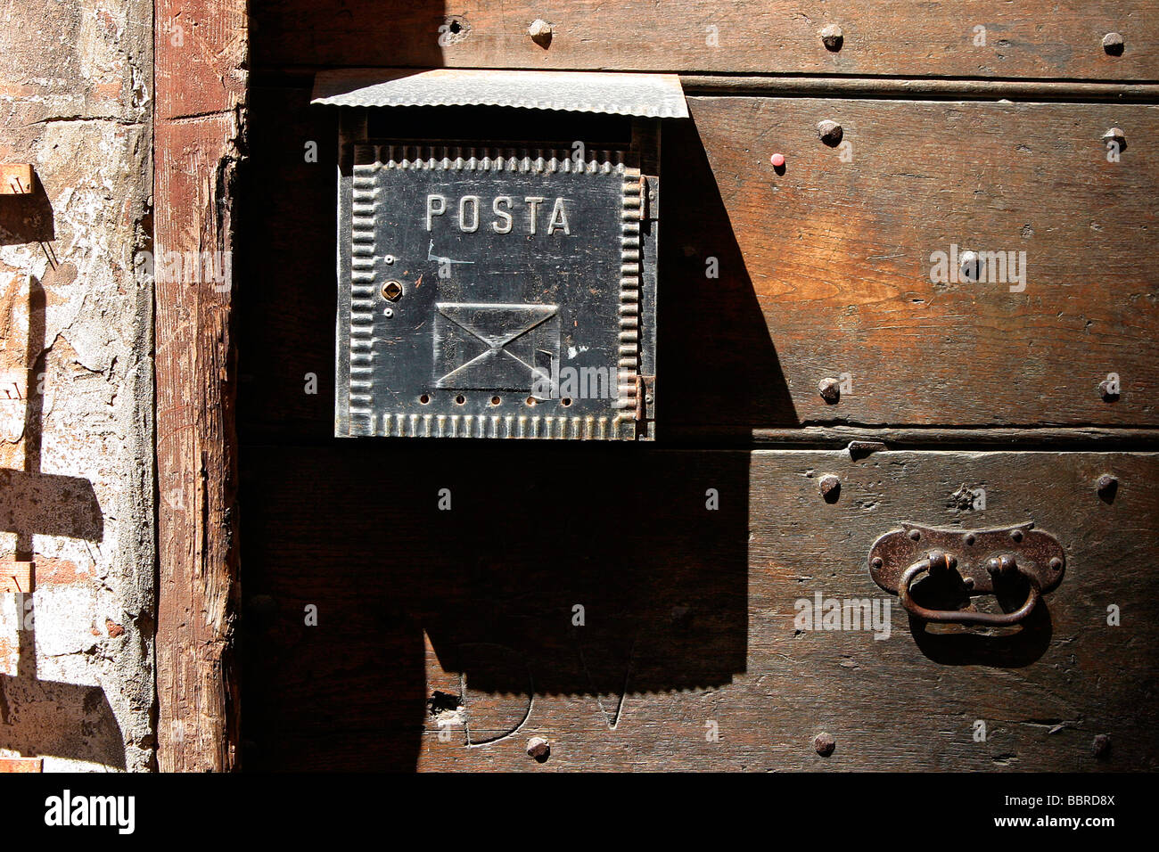 OLD MAILBOX, ROME, ITALY Stock Photo - Alamy
