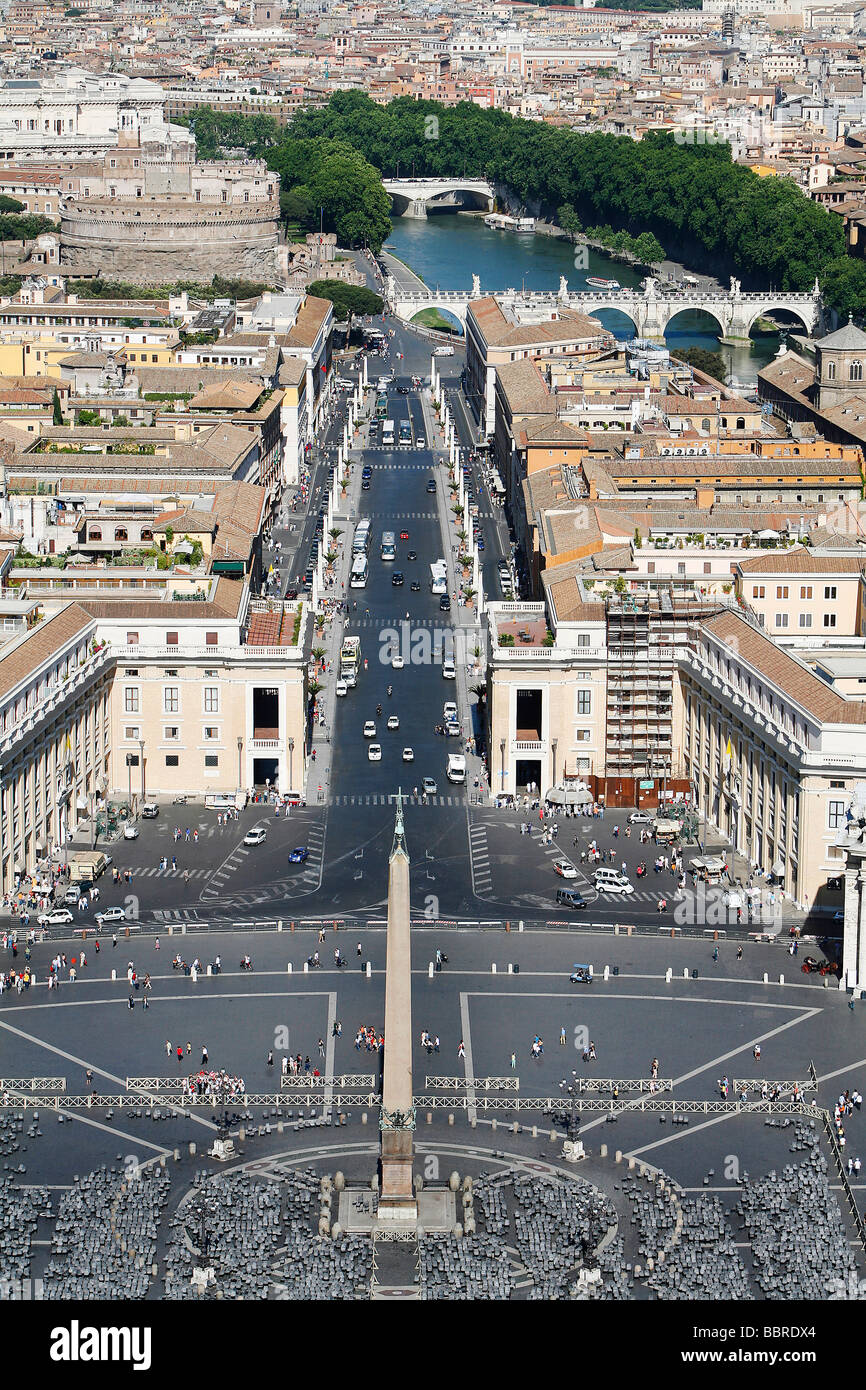 PIAZZA SAN PIETRO, SAINT PETER'S SQUARE SEEN FROM THE BASILICA'S DOME ...