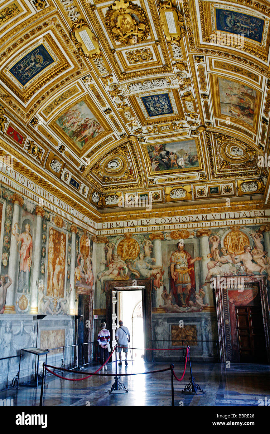 COUNCIL ROOM IN PAUL III'S APARTMENT, CASTEL SANT' ANGELO, ROME Stock ...