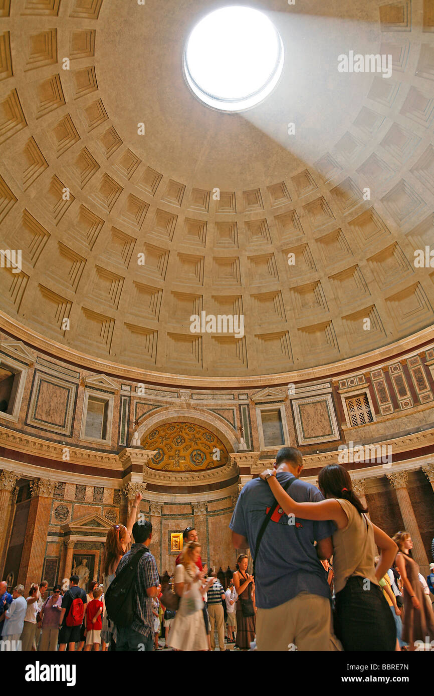 THE ROTUNDA AT THE PANTHEON, ROME Stock Photo - Alamy