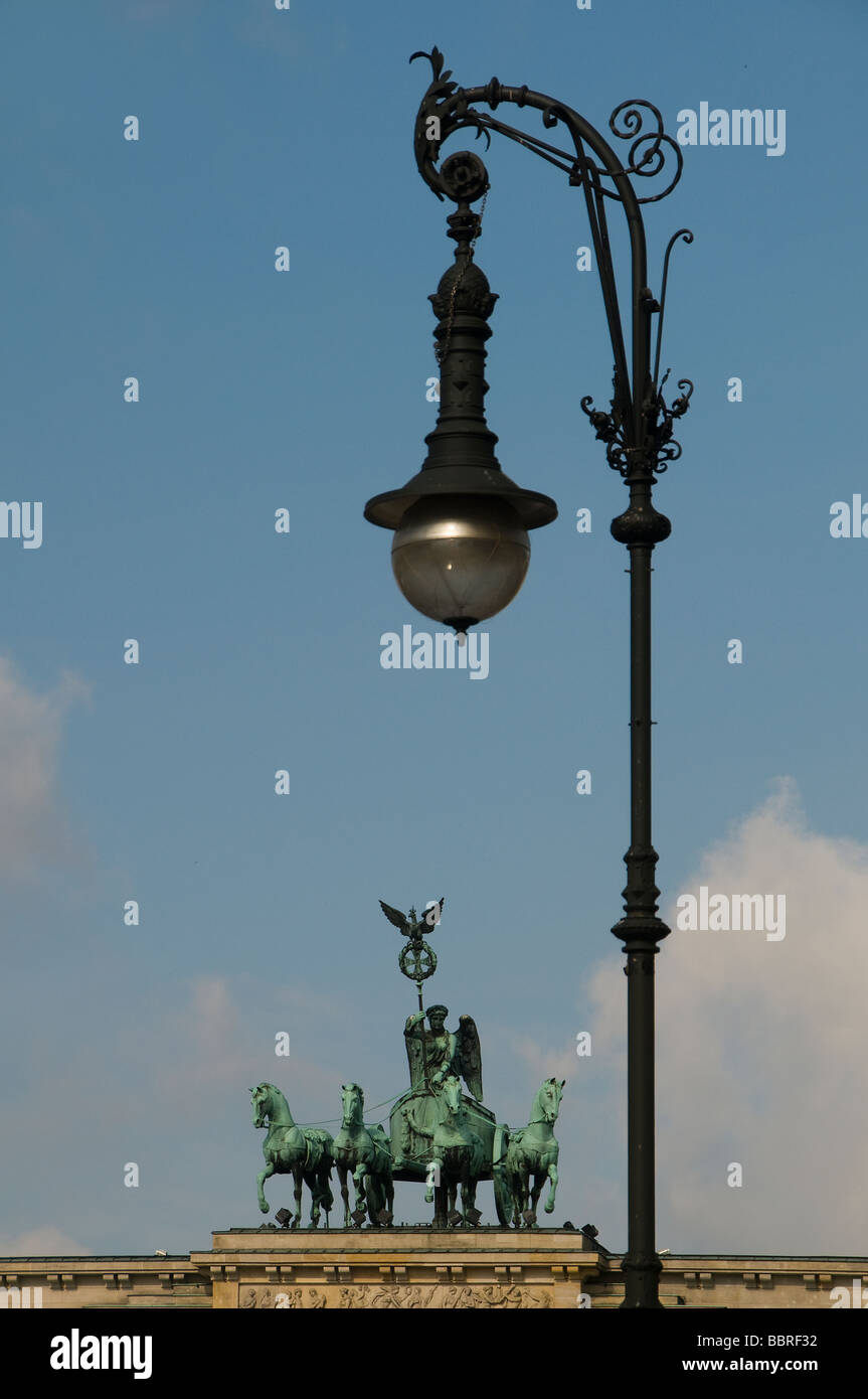 Quadriga schadow hi-res stock photography and images - Alamy
