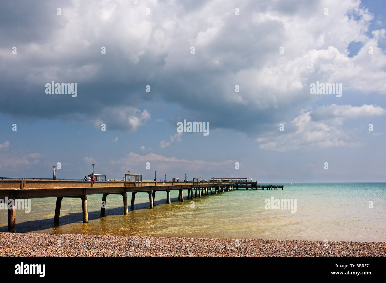 Deal pier hi-res stock photography and images - Alamy