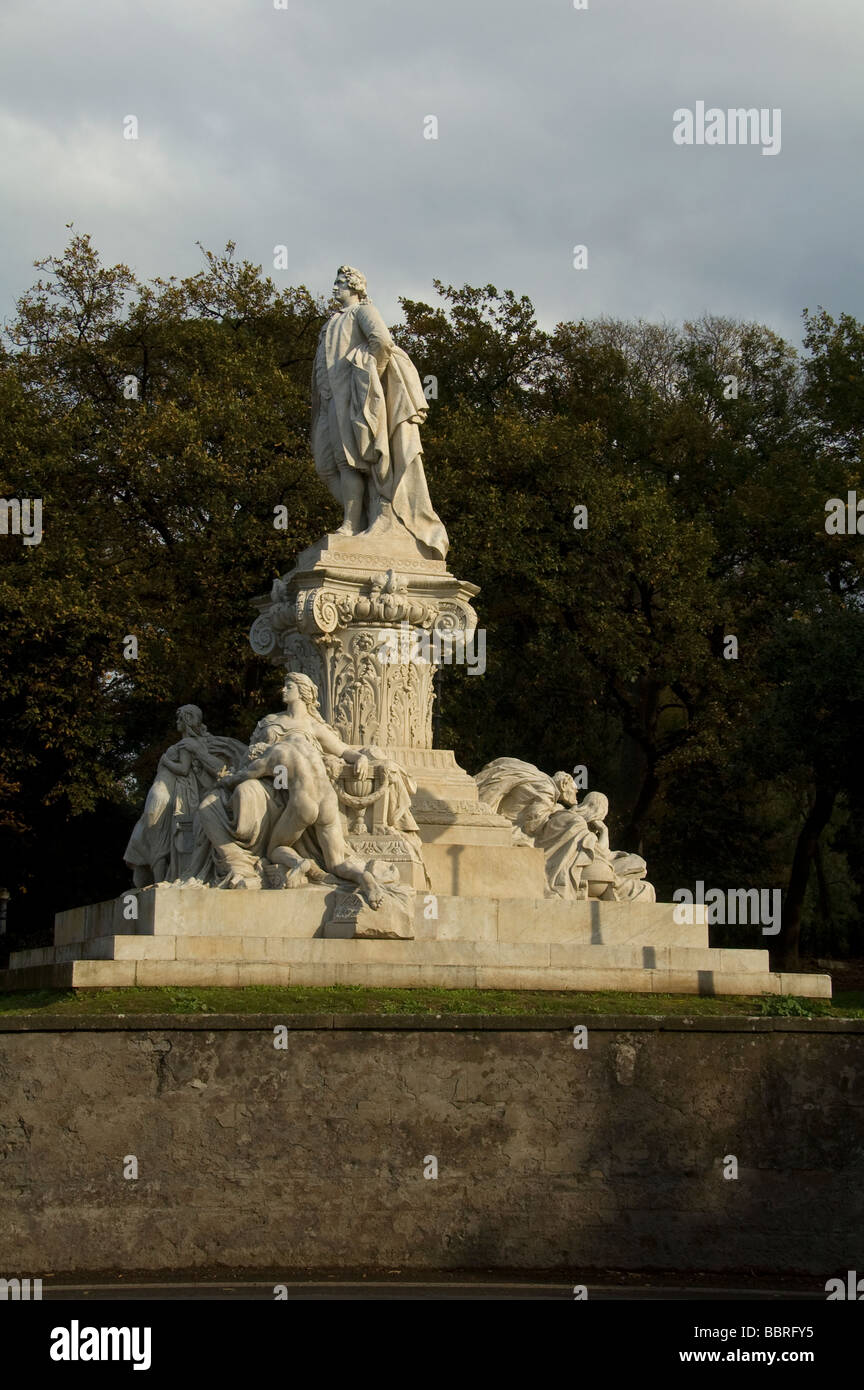 Monument to Goethe by Gustav Eberlein at Villa Borghese gardens, Rome ...