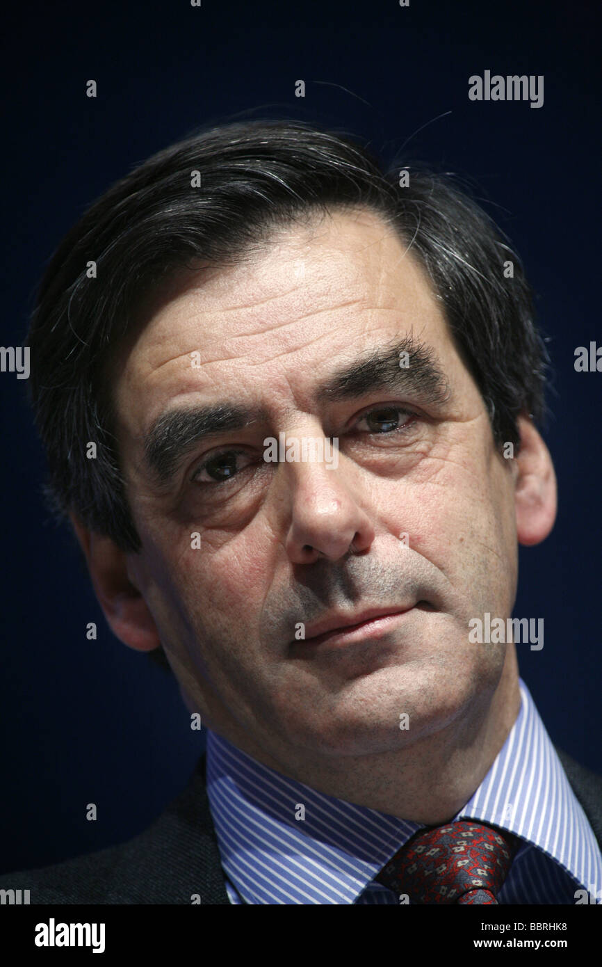 FRANCOIS FILLON, PRIME MINISTER, 90TH CONGRESS OF FRENCH LOCAL AND ...