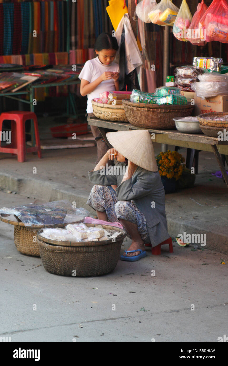 Vietnam market stall trader, "Hoi An Stock Photo - Alamy