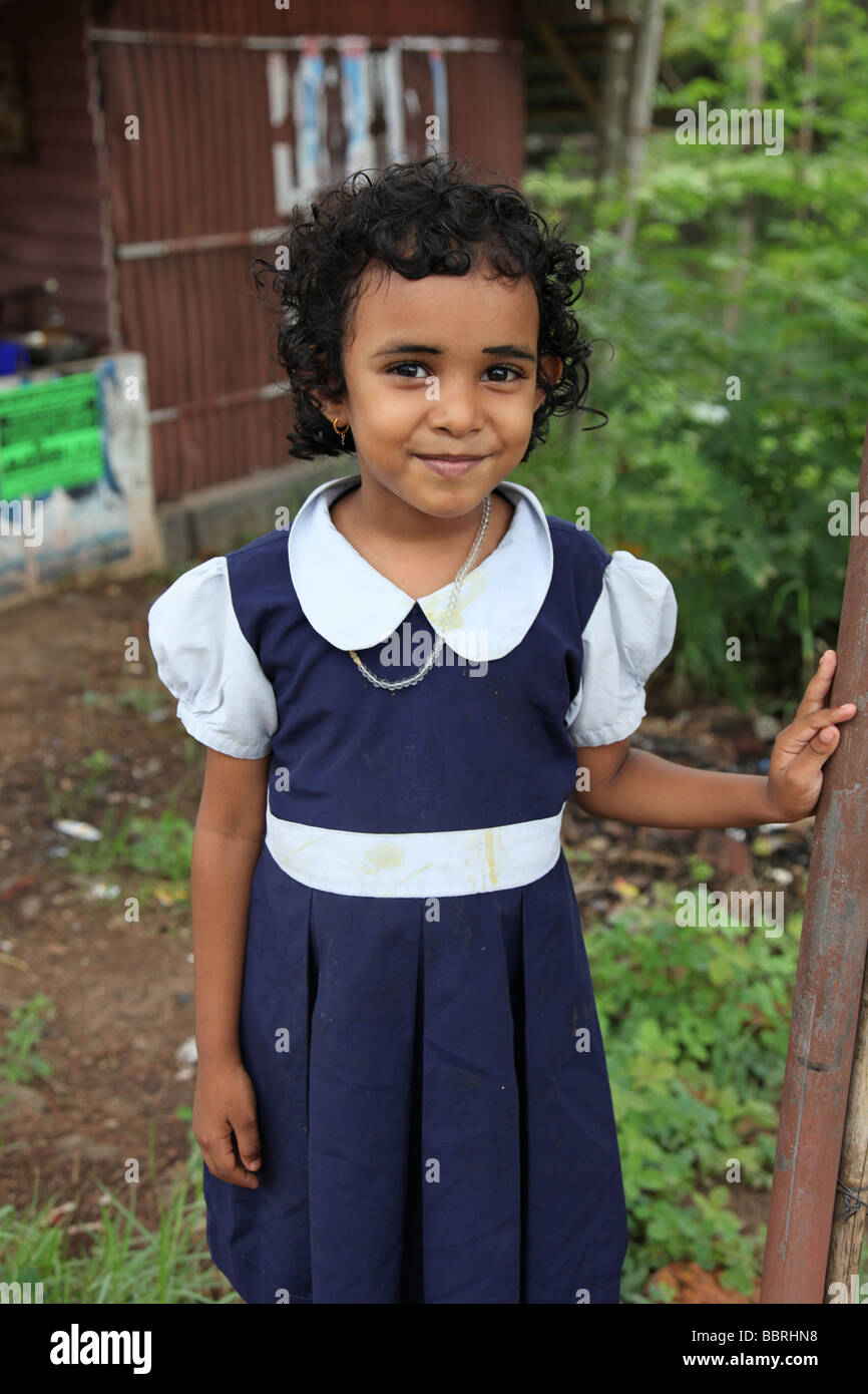 Poor Indian schoolgirl wearing her school uniform Stock Photo - Alamy Poor Indian schoolgirl wearing her school uniform Stock Photo - Alamy