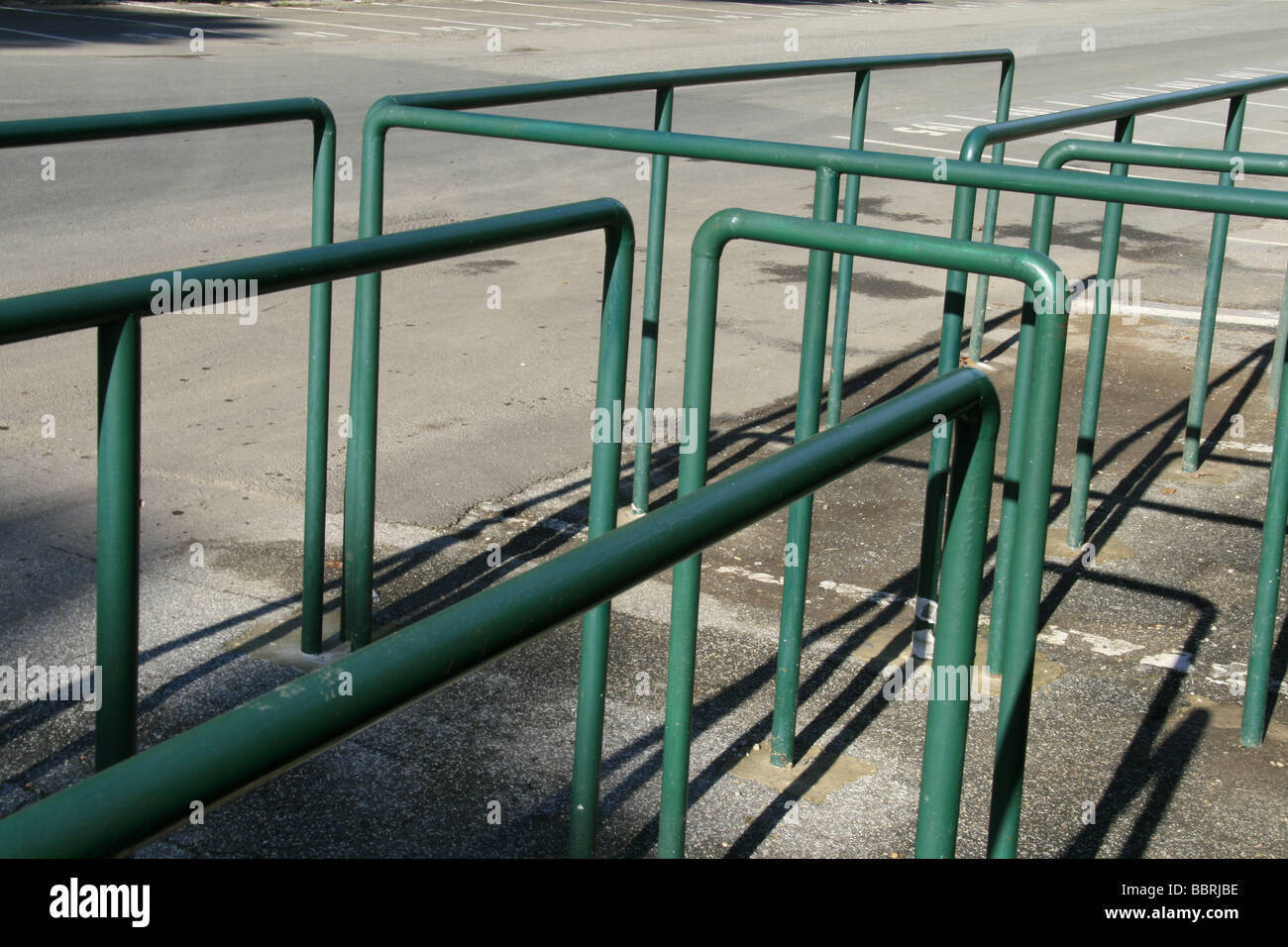 Queue fans outside ticket office hi-res stock photography and images ...
