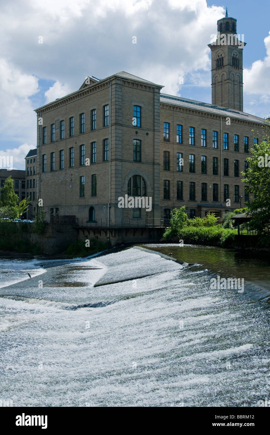 Salts Mill, Saltaire, West Yorkshire Stock Photo - Alamy
