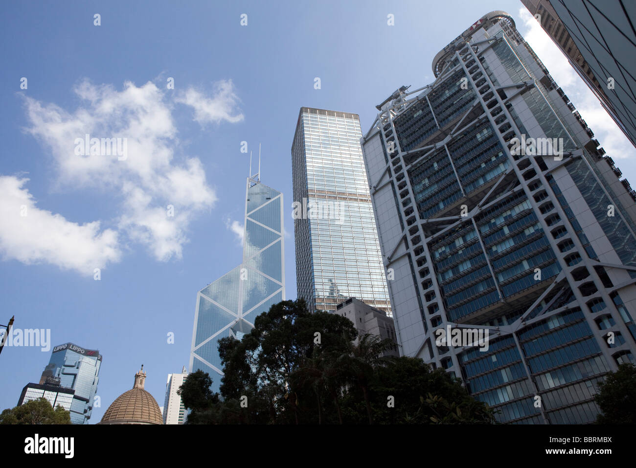 Hsbc hong kong building hi-res stock photography and images - Alamy