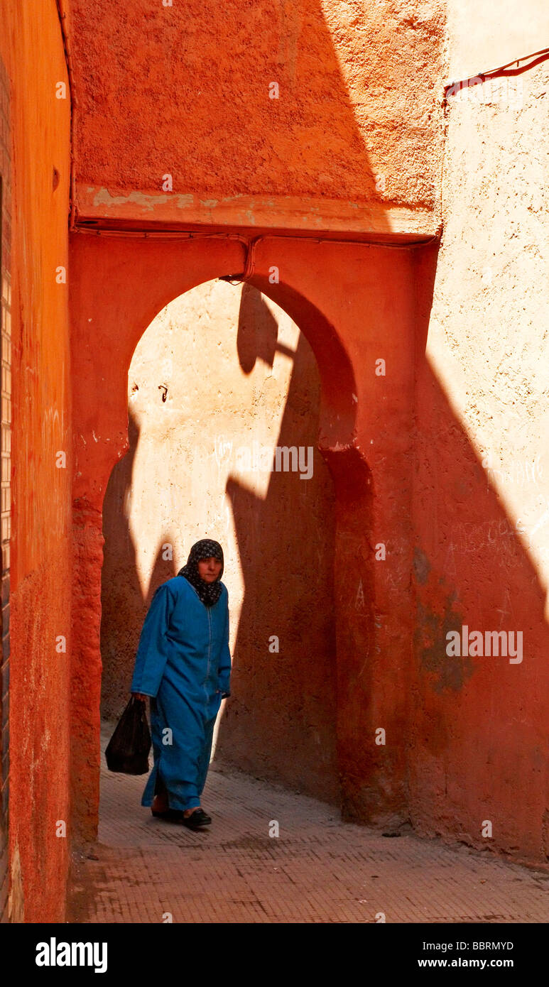 The amazing light and colourful passage ways in the Souk at Marrakech ...