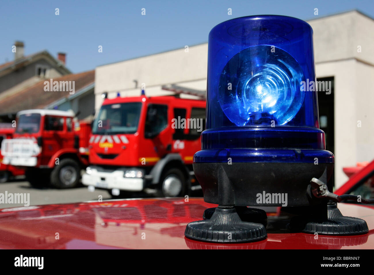 REVOLVING LIGHT ON THE FIRE DEPARTMENT'S EMERGENCY VEHICLES, NOGARO ...
