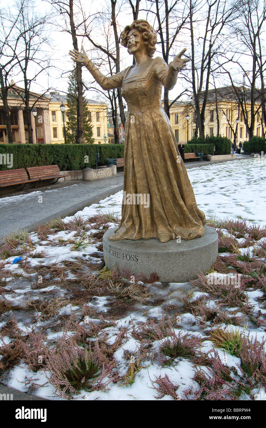 statues at National Theater, Oslo, Norway Stock Photo - Alamy