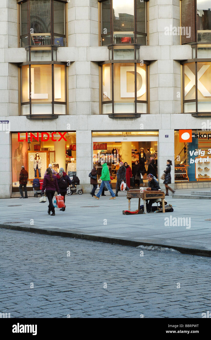 Oslo streets hi-res stock photography and images - Alamy
