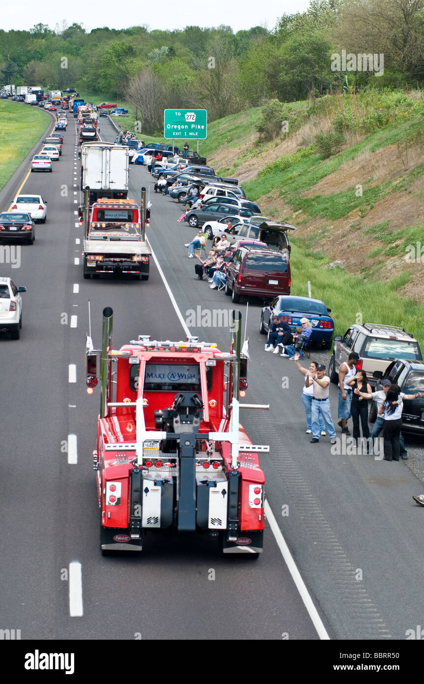 Motor convoy scene hi-res stock photography and images - Alamy