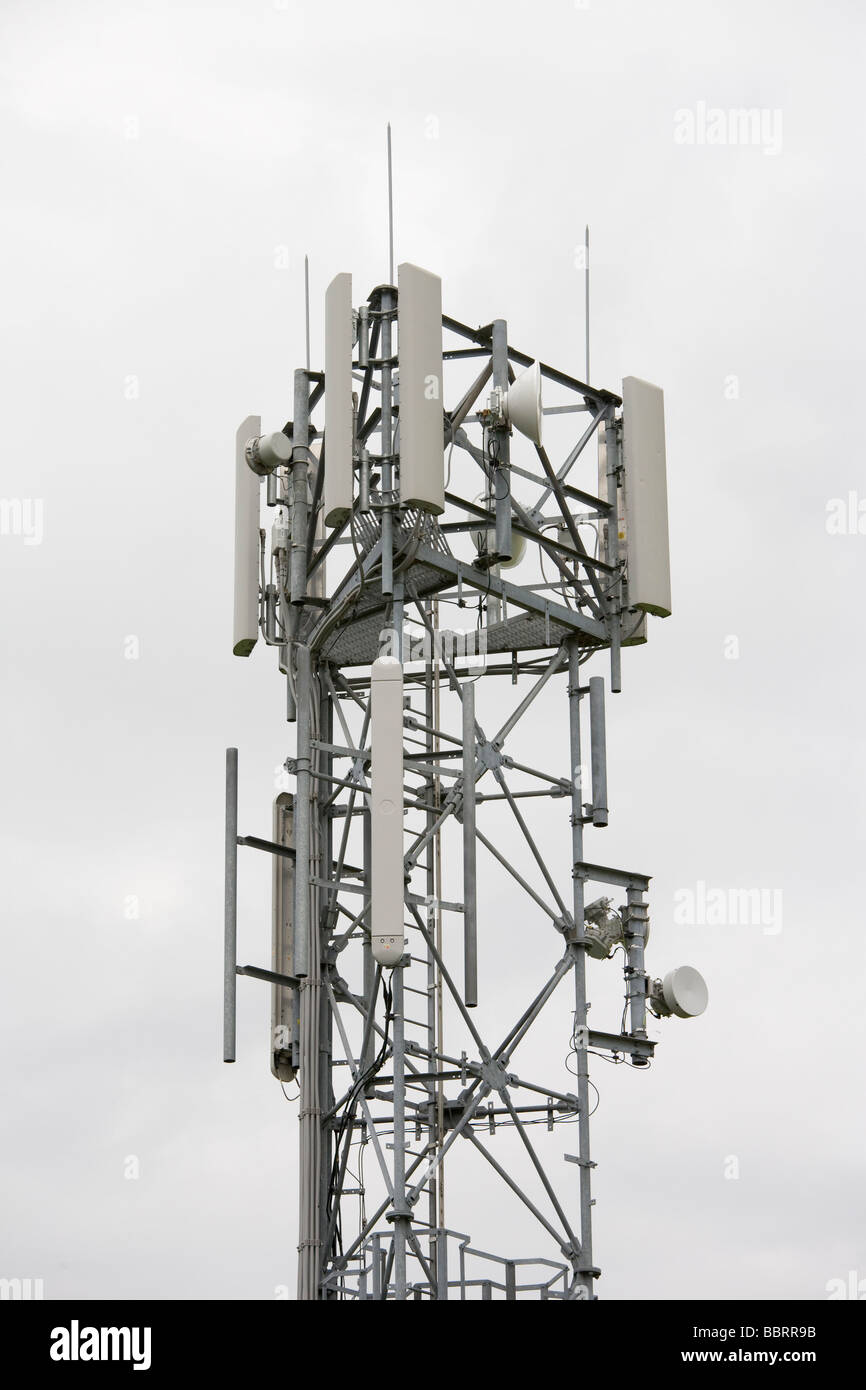 Moble phone mast Stock Photo - Alamy