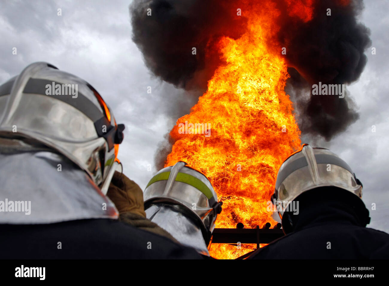 Hydrocarbon pollution hi-res stock photography and images - Alamy
