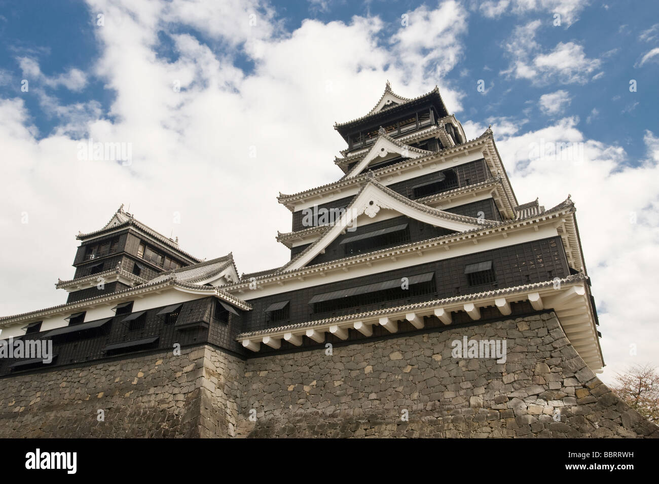 Upward view of Kumamoto Castle Kumamoto Japan Stock Photo - Alamy