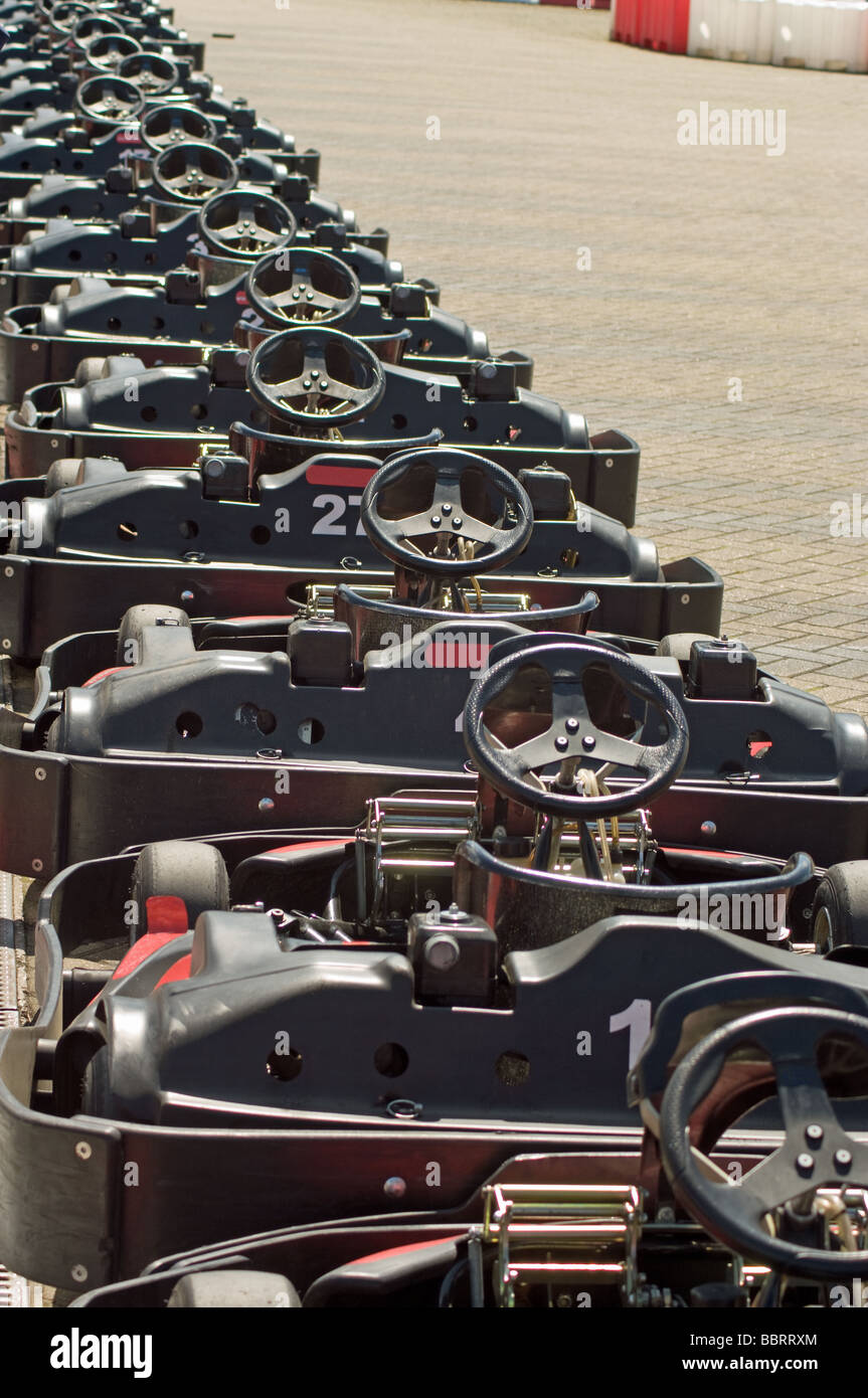 Row track hi-res stock photography and images - Alamy