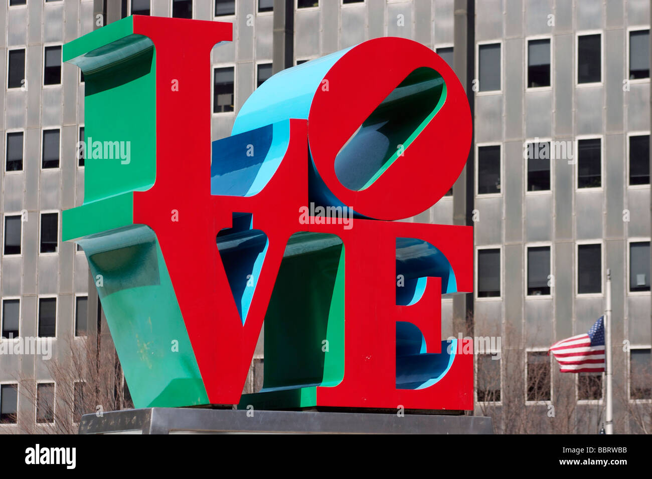LOVE PARK IN PHILADELPHIA, THE LOVE SCULPTURE BY ROBERT INDIANA ...