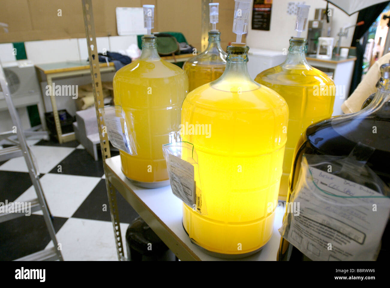 Howe brewed beer hi-res stock photography and images - Alamy