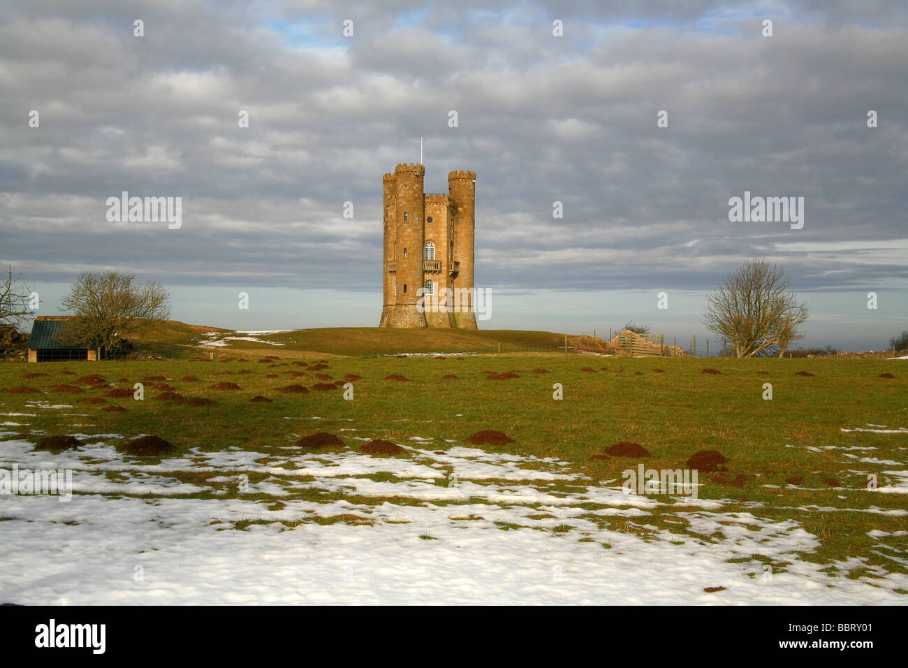 Cotswold hills hi-res stock photography and images - Alamy