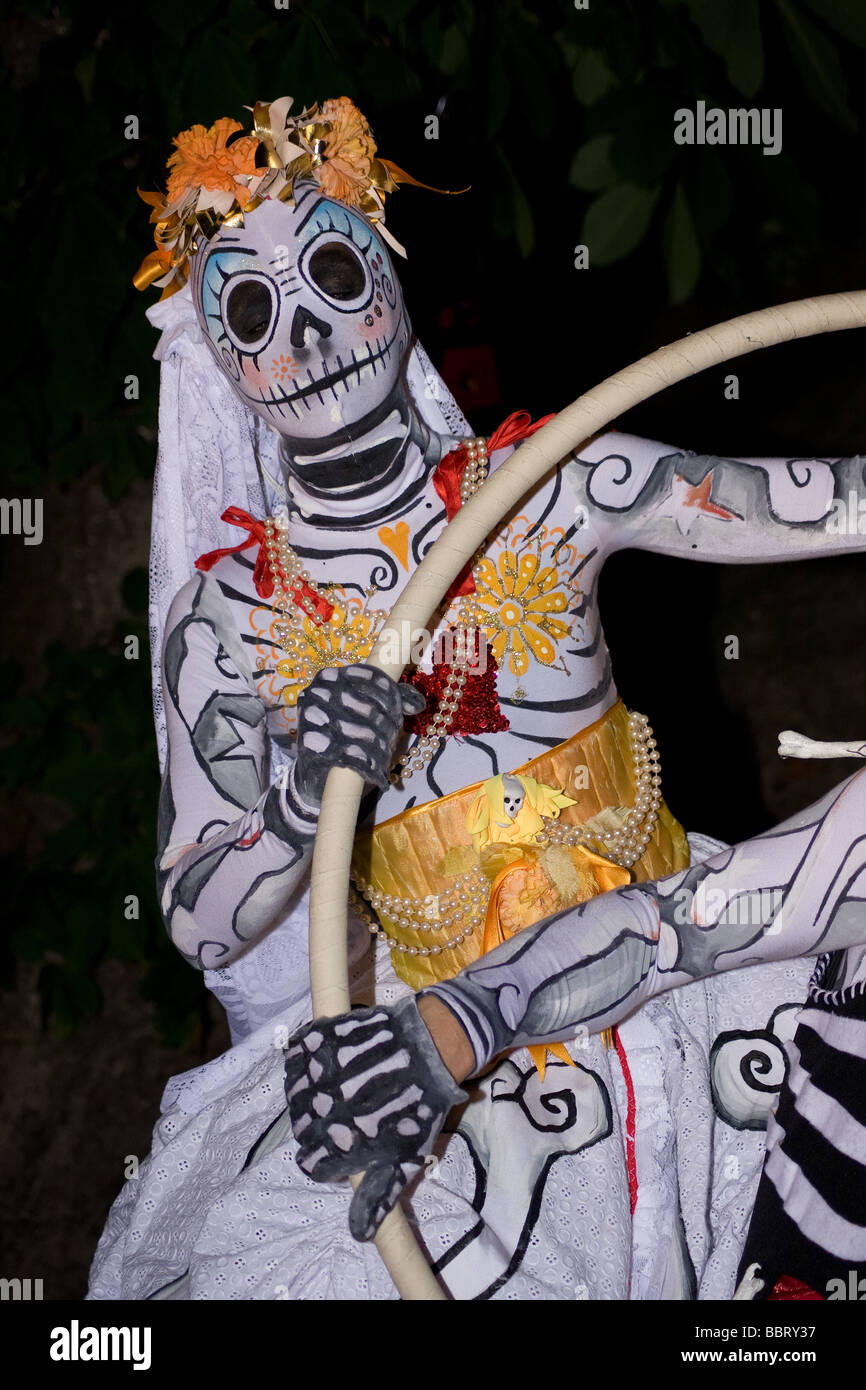 voodoo ghost skeleton scary street theatre costume night Medway Fuse ...