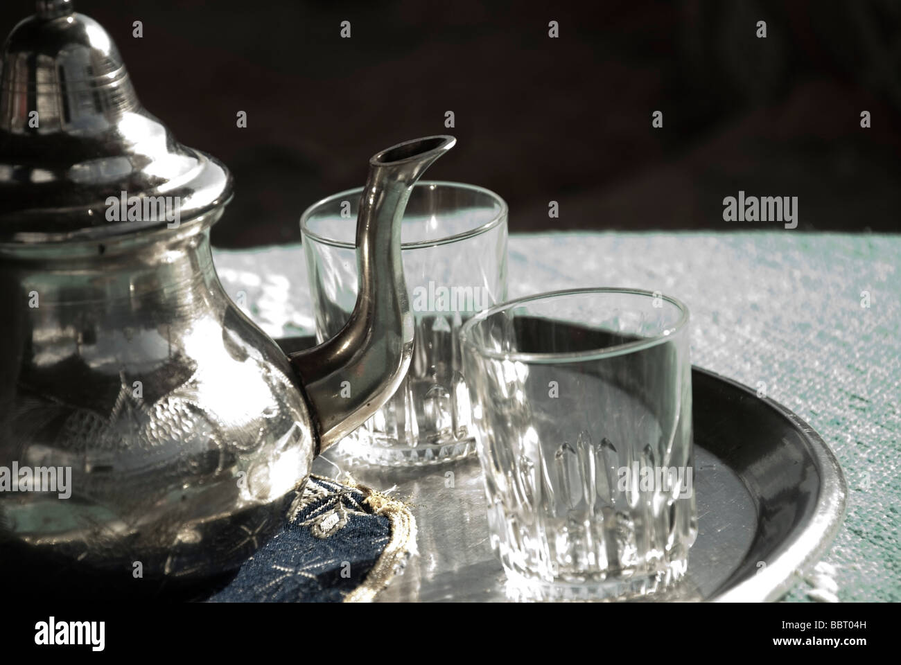 Moroccan tea glasses hi-res stock photography and images - Alamy