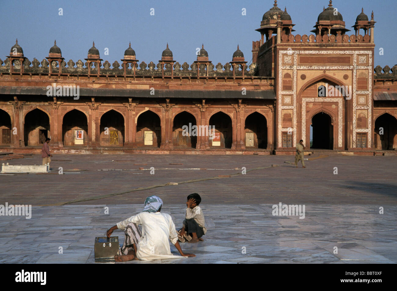 The Dargah Mosque at Fatehpur Sikri in Rajasthan India Stock Photo - Alamy