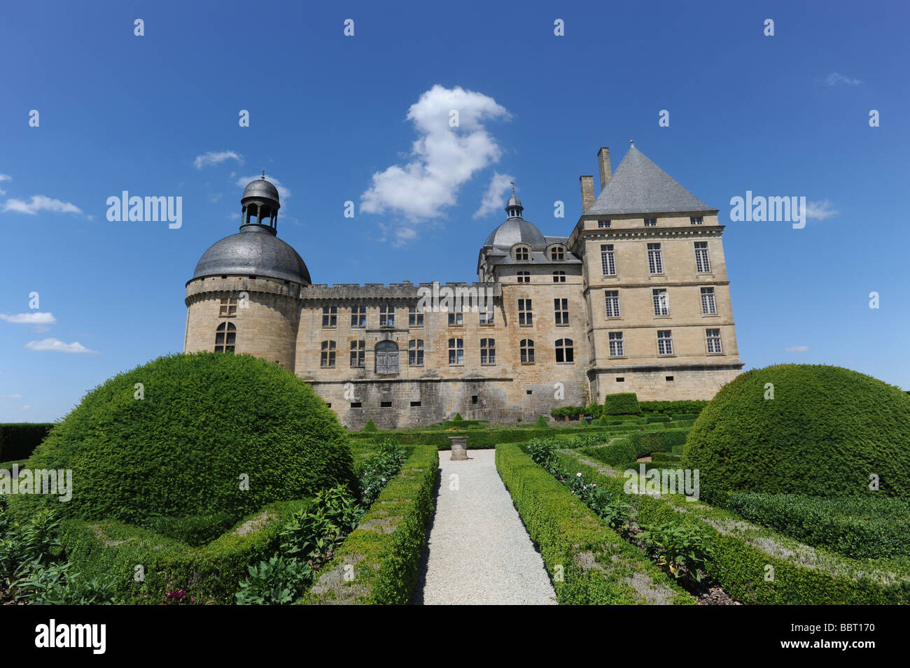 Topiary garden at Chateau Hautefort in the Dordogne France Stock Photo ...