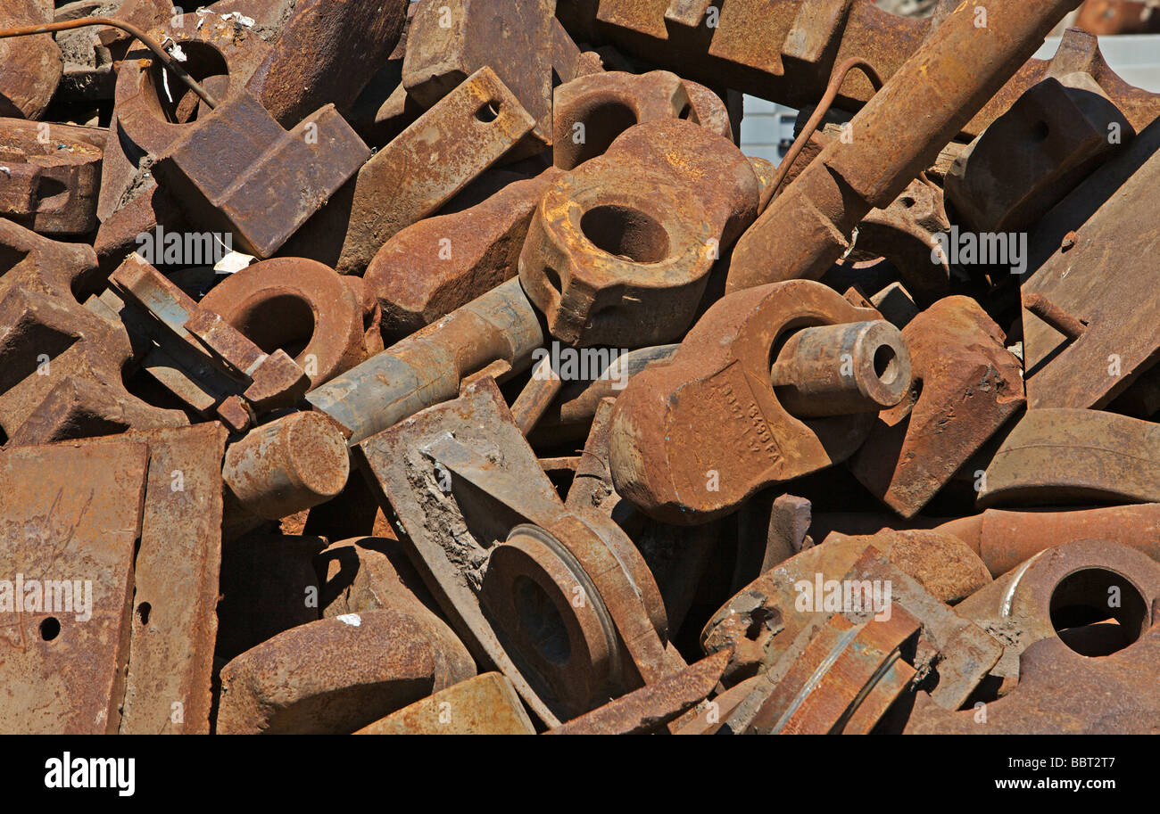 A pile of rusty machine parts awaiting recycling Stock Photo - Alamy