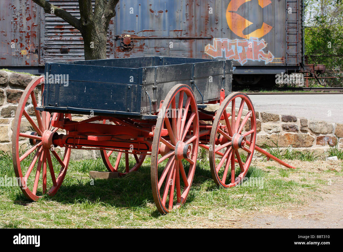 Wagon hi res hi-res stock photography and images - Alamy