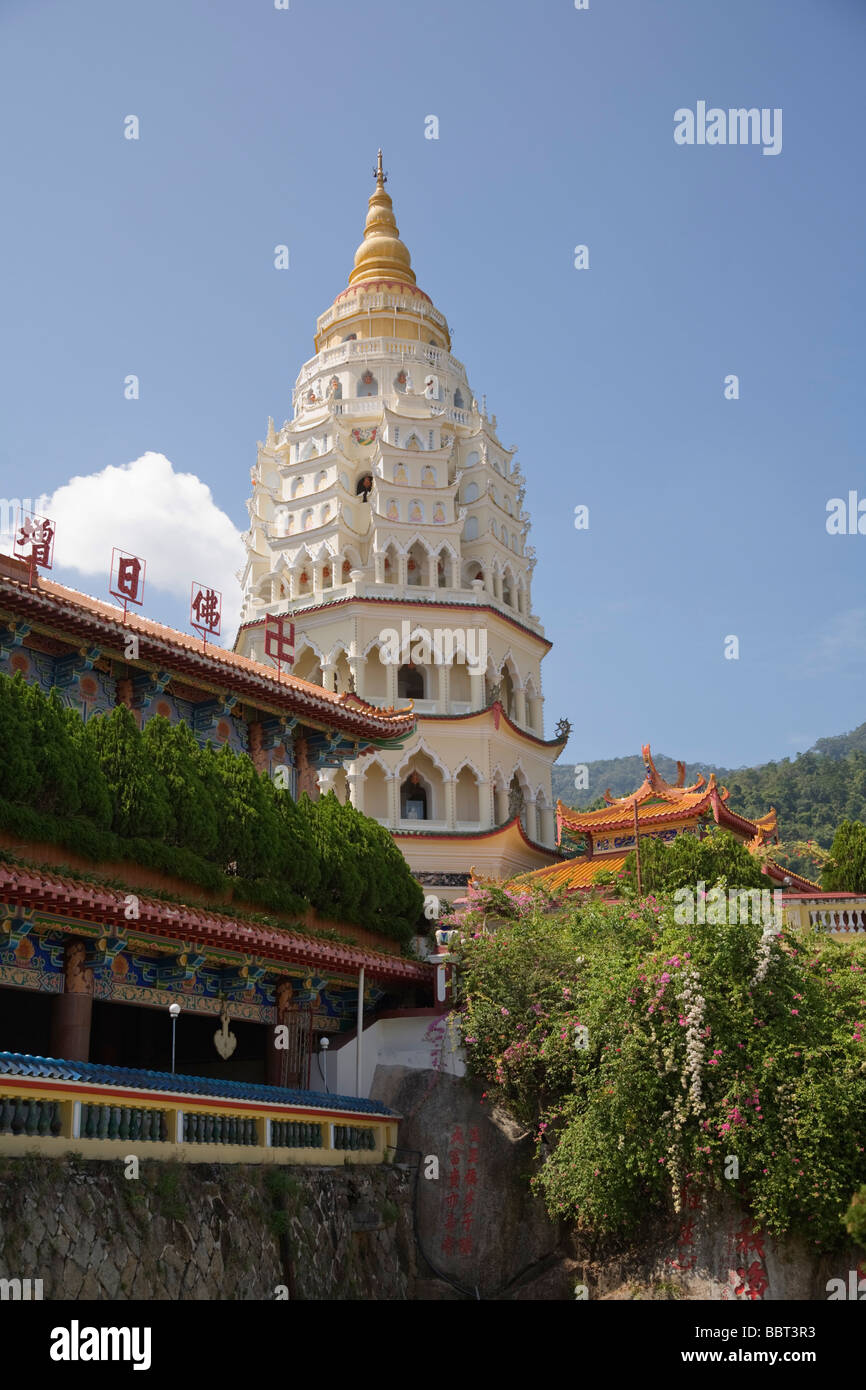 Pagoda of the 10,000 buddhas hi-res stock photography and images - Alamy