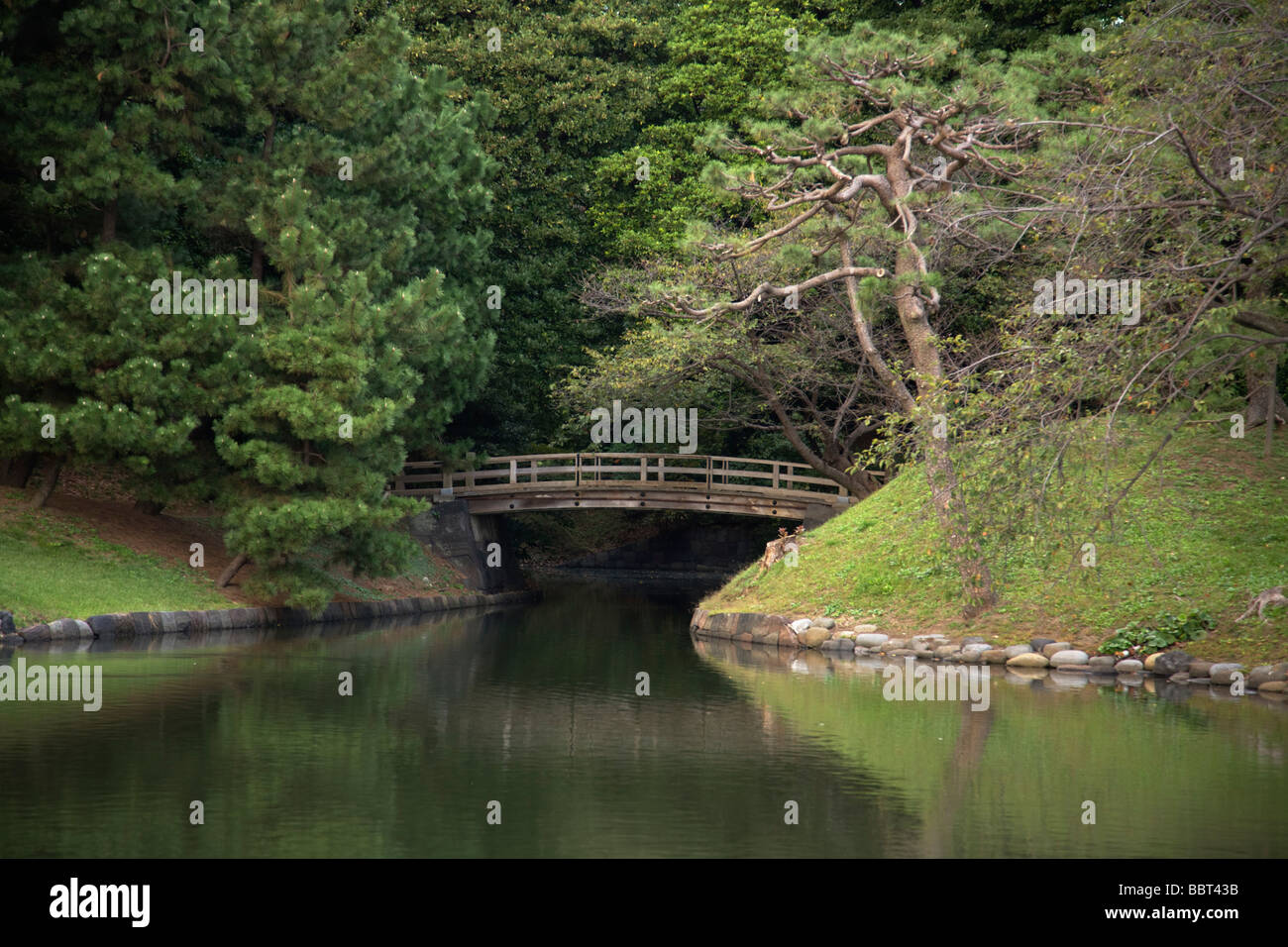 Wooden arched japanese bridge in hi-res stock photography and images ...