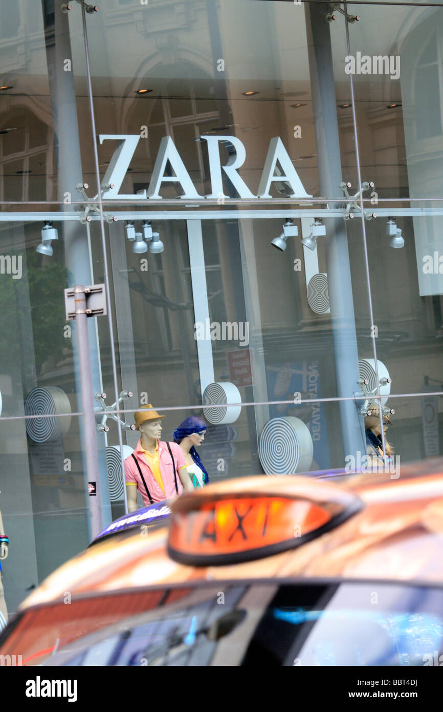 Zara logo hi-res stock photography and images - Alamy