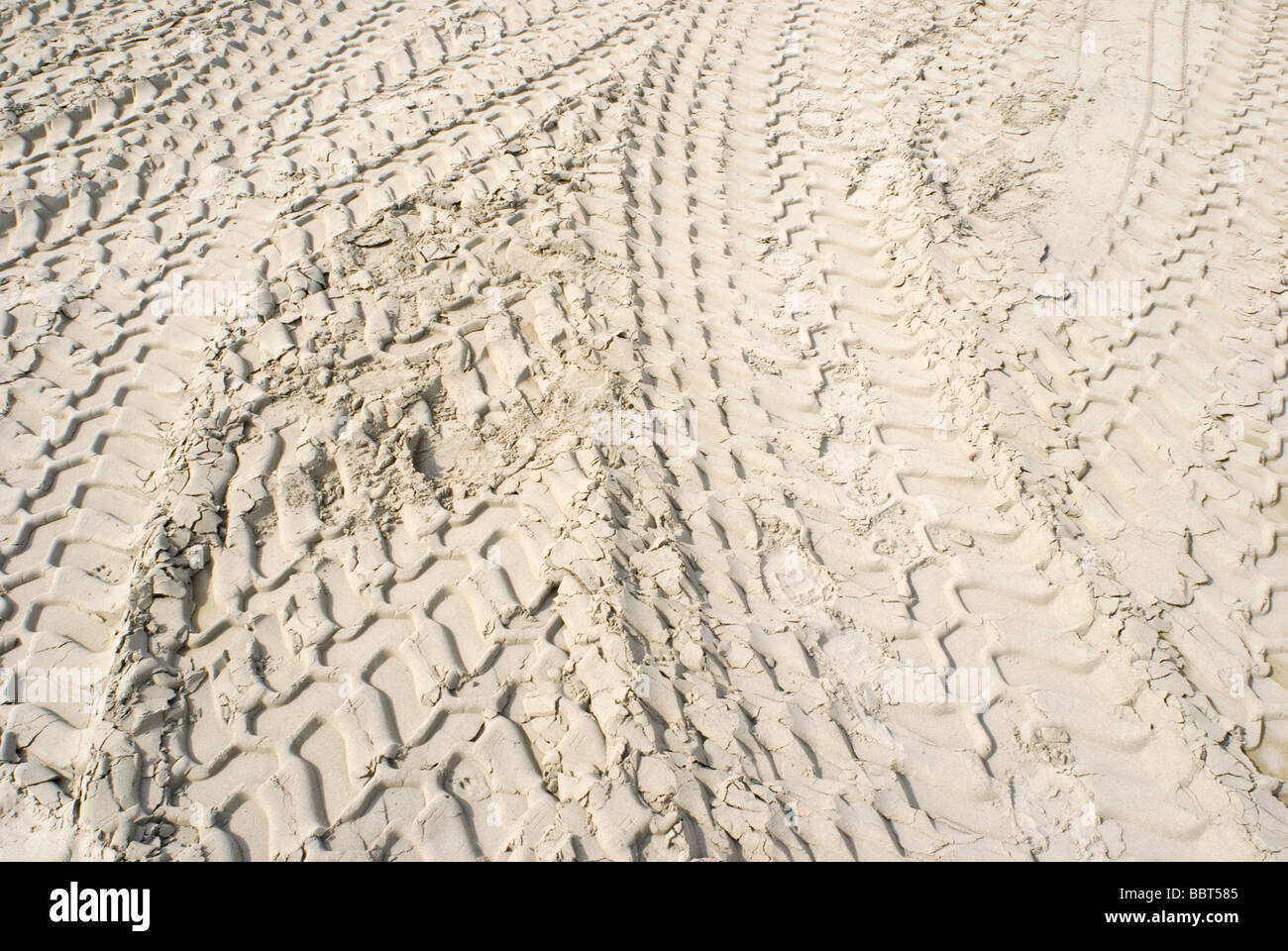 Tractor tire marks hi-res stock photography and images - Alamy