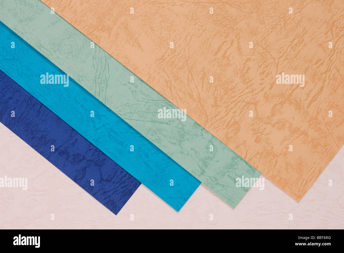 Art papers hi-res stock photography and images - Alamy