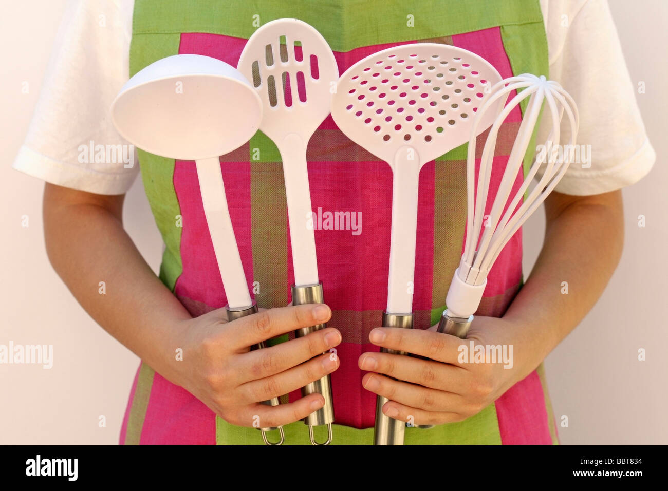 Metallic utensils hi-res stock photography and images - Alamy