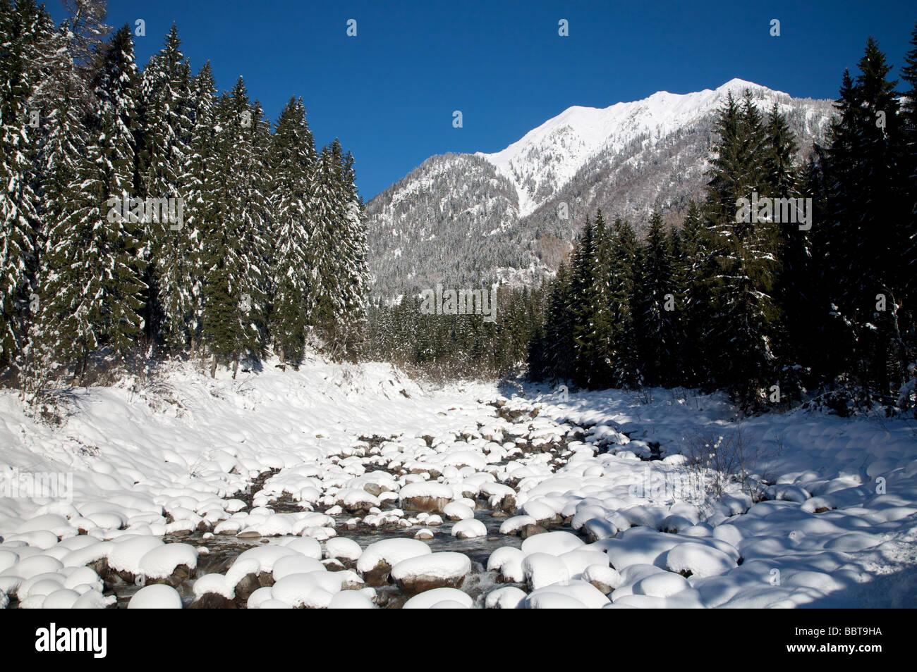 Val nambrone hi-res stock photography and images - Alamy