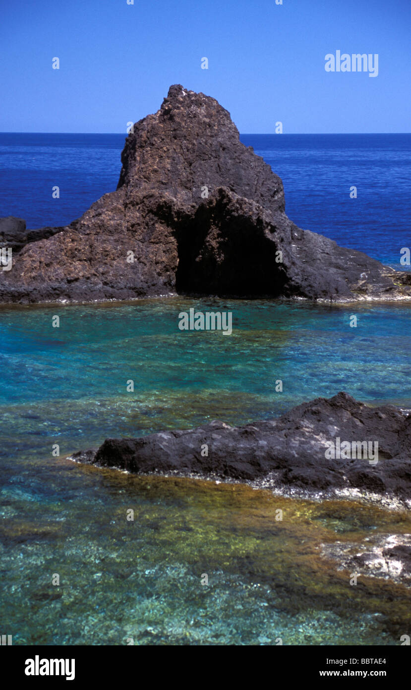 Coast linosa island pelagie islands hi-res stock photography and images ...