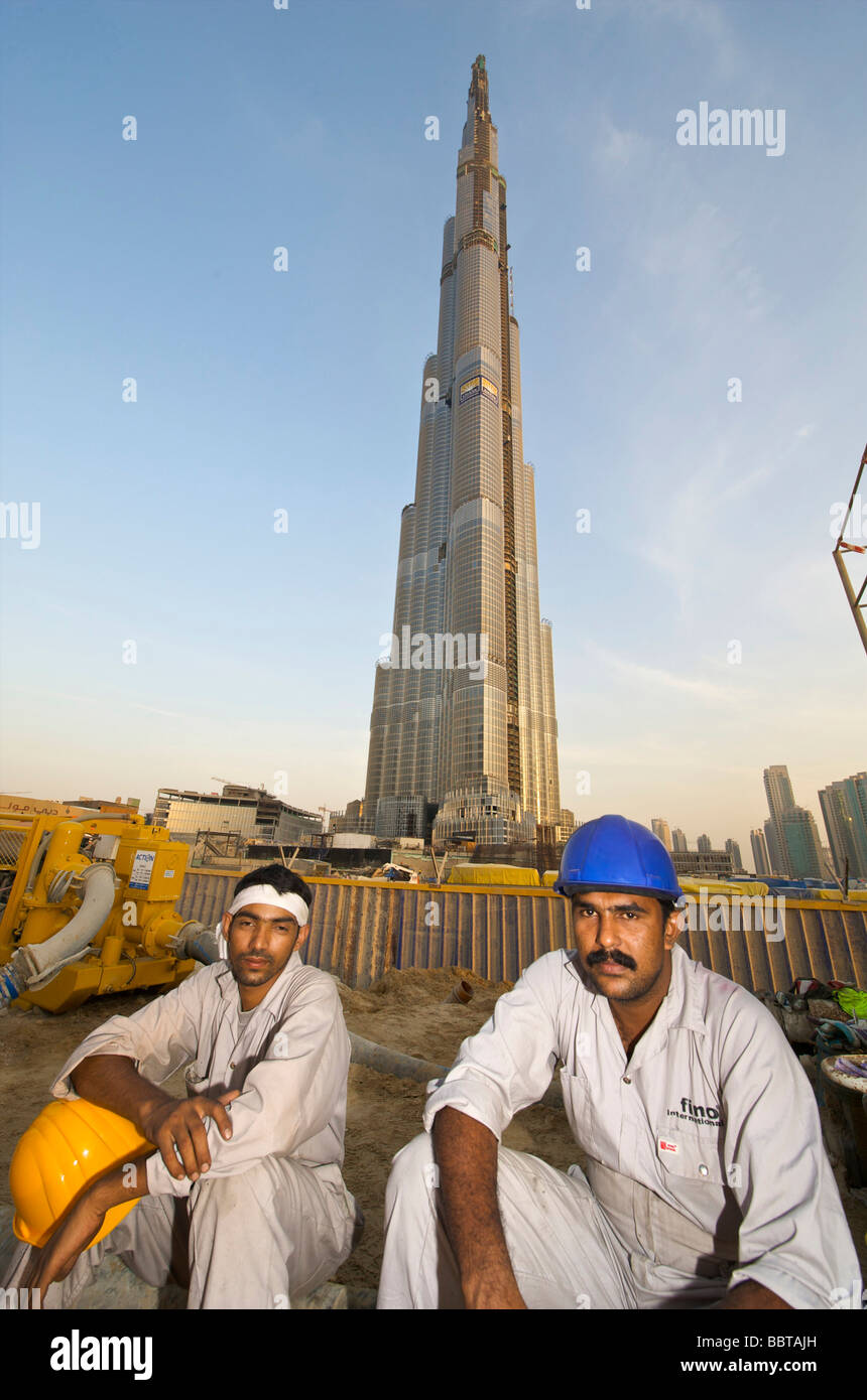 World tallest structure hi-res stock photography and images - Alamy