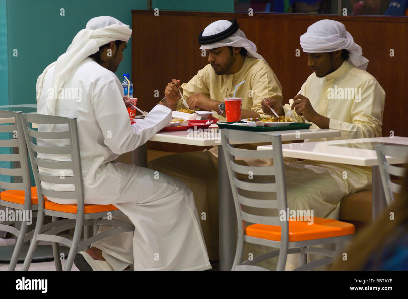 Emirates arab hi-res stock photography and images - Alamy