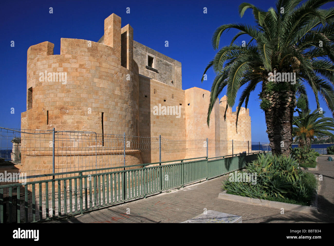 Castle, Brucoli, Sicily, Italy Stock Photo - Alamy