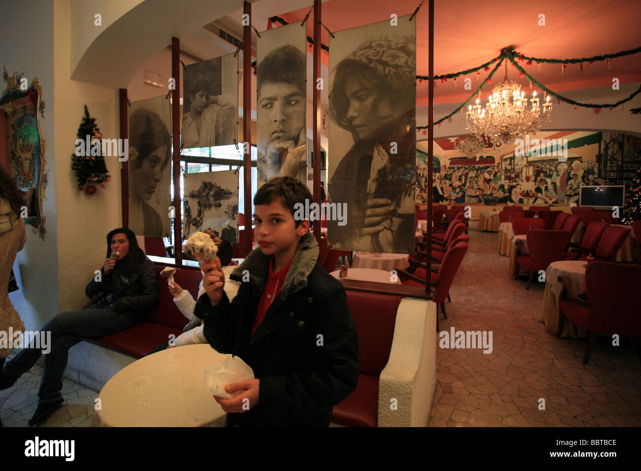 Mocambo bar hi-res stock photography and images - Alamy