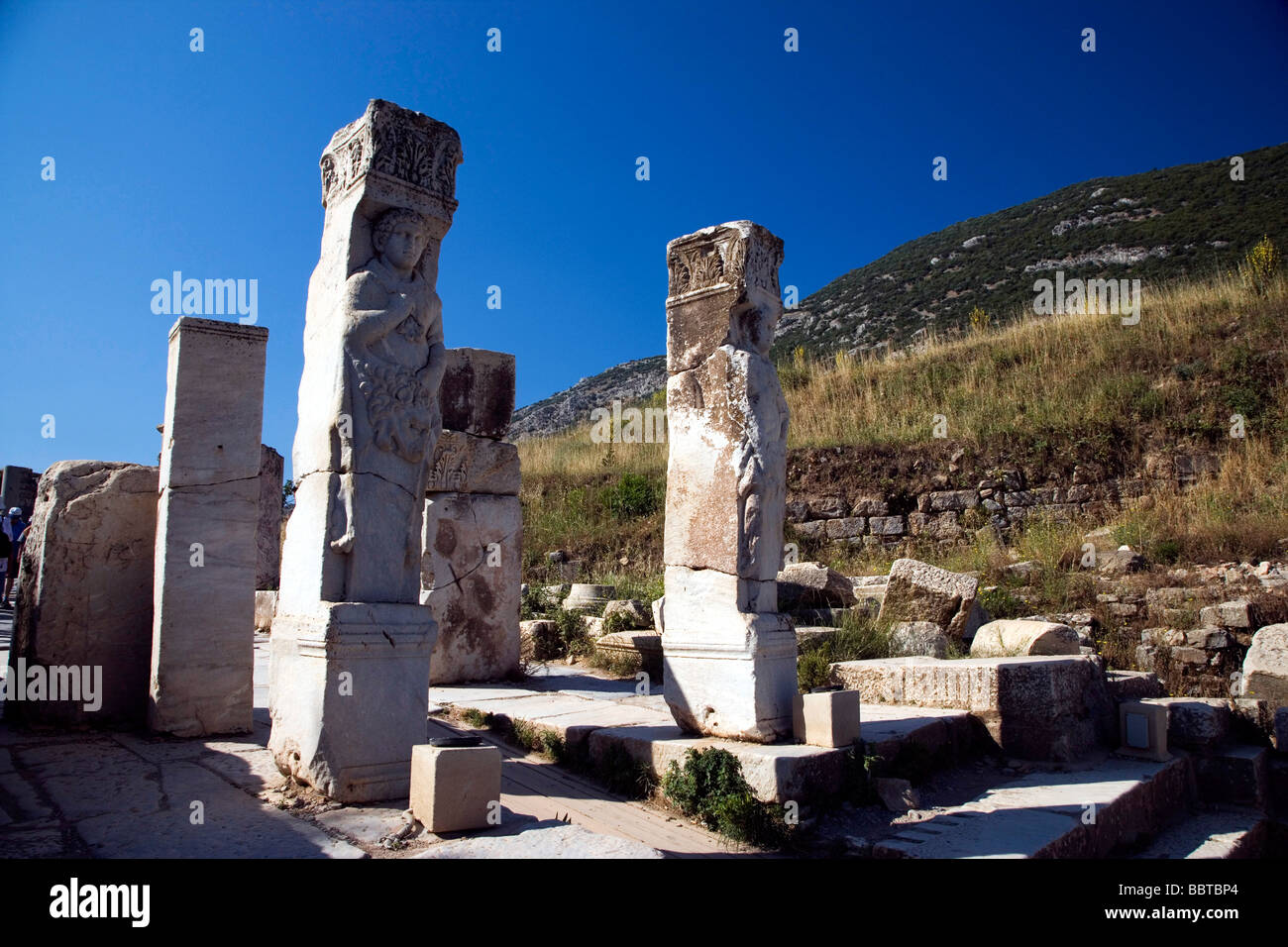 Ephesus turkey gate of hercules hi-res stock photography and images - Alamy