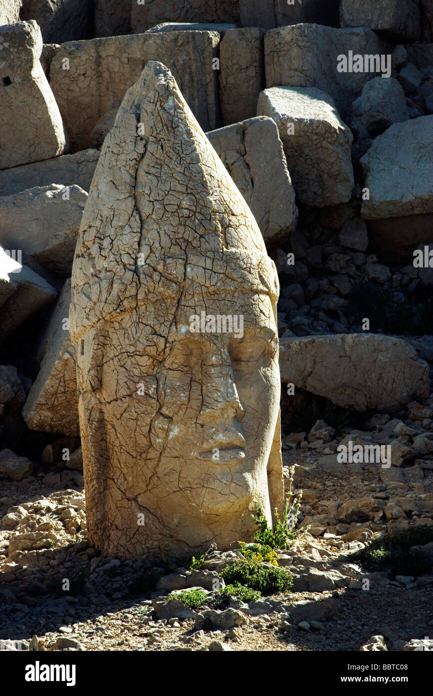 The colossal head of apollon helios hi-res stock photography and images ...