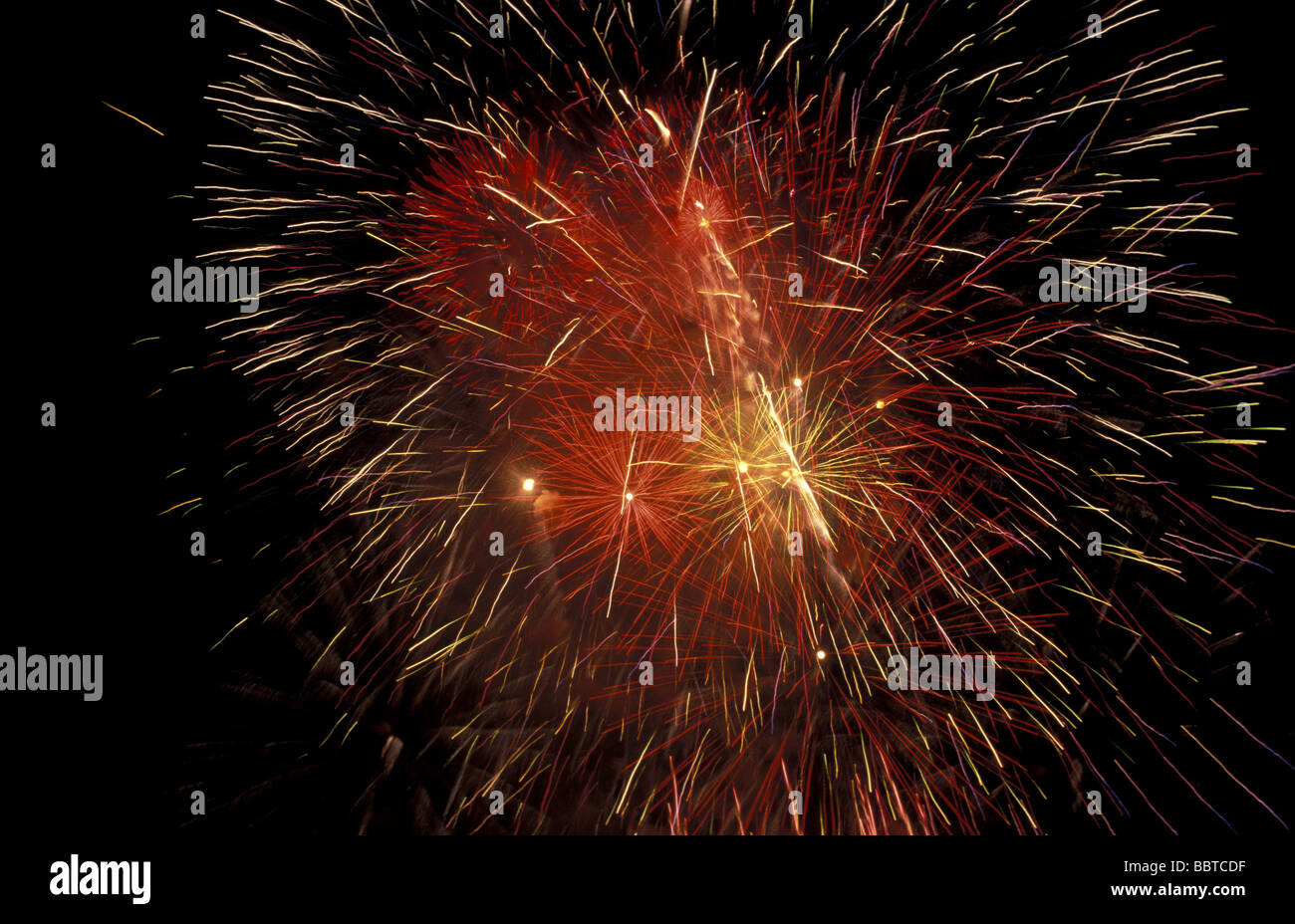 Fireworks at midnight valencia hi-res stock photography and images - Alamy