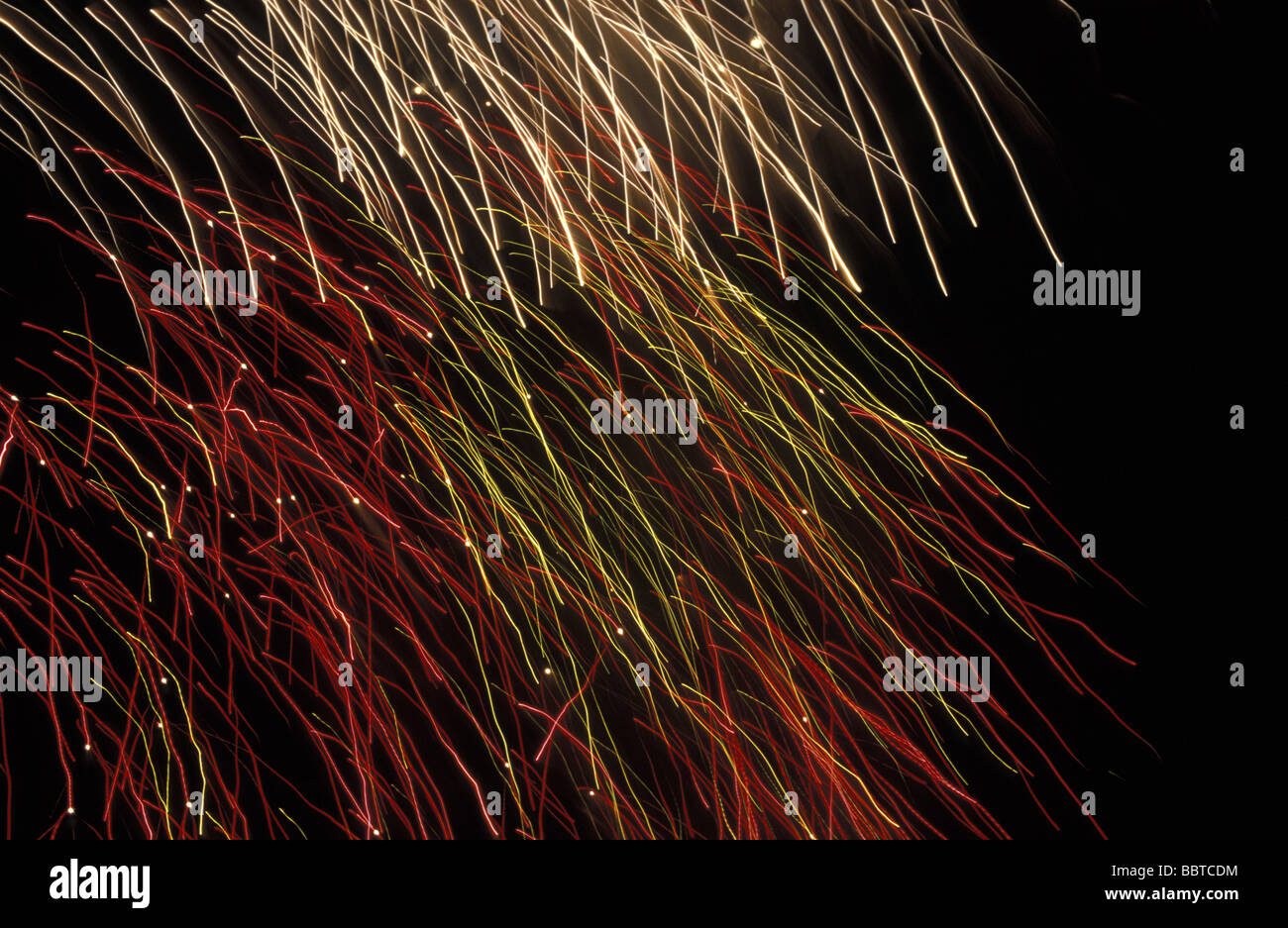 Valencia midnight fireworks in the Turia park Stock Photo - Alamy