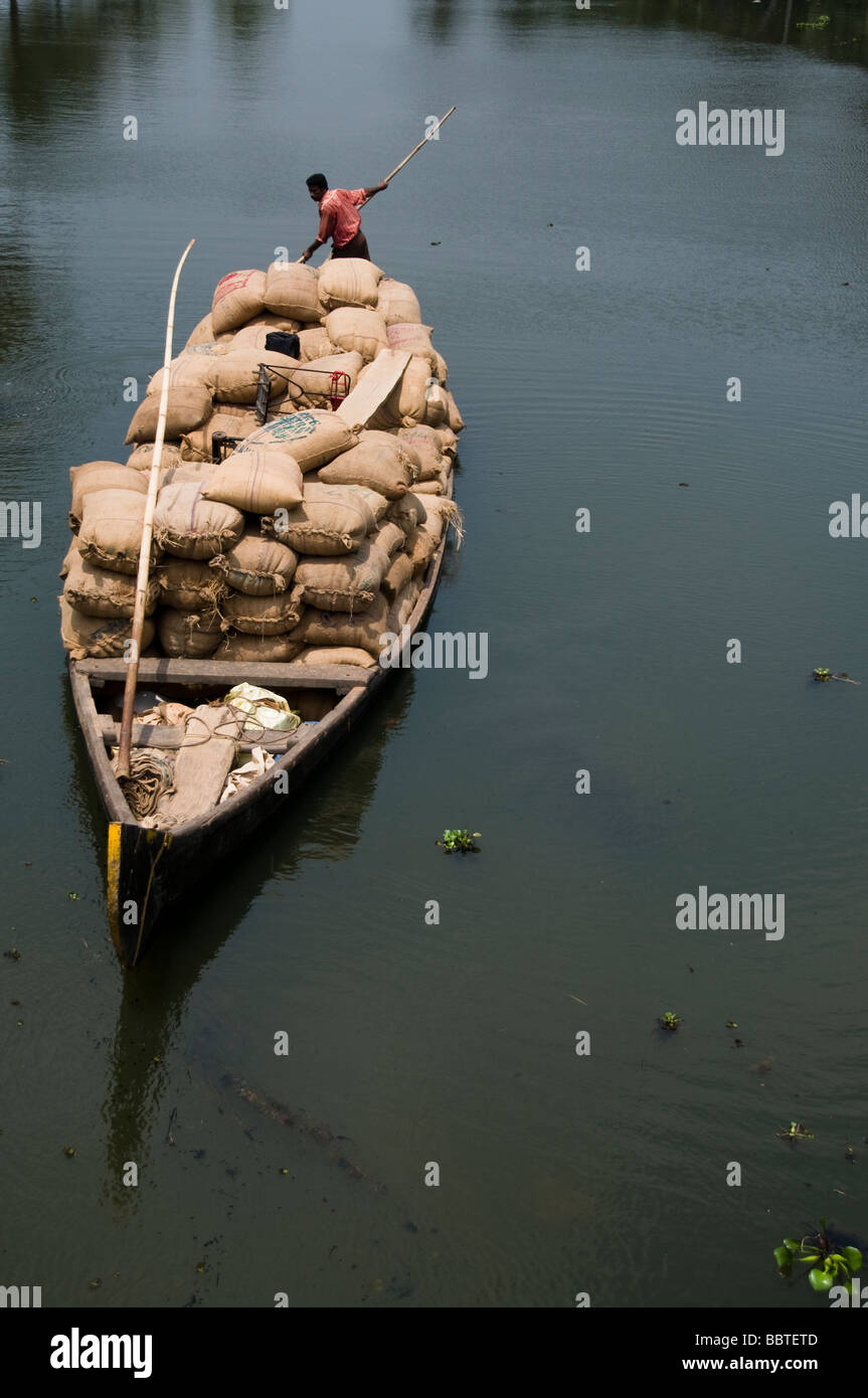 Kerala Rice Boat High Resolution Stock Photography and Images - Alamy