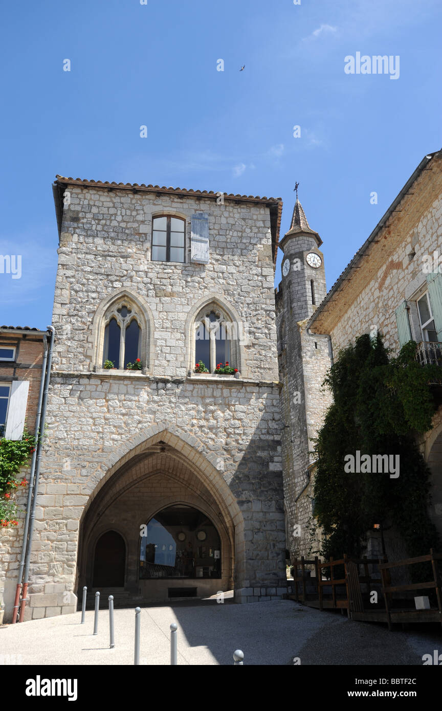 The Bastide town of Monflanquin in the Dordogne France Stock Photo - Alamy