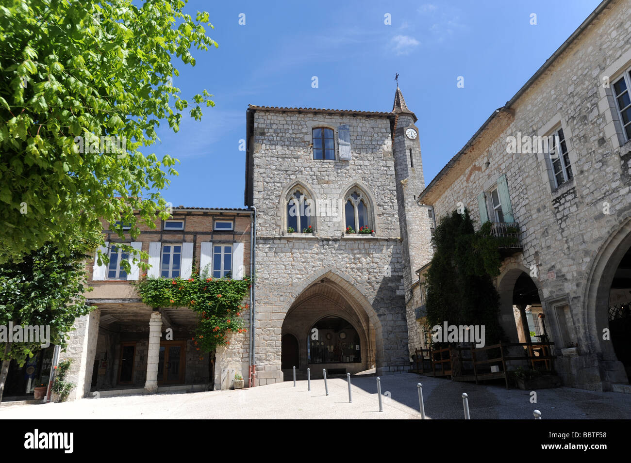 Monflanquin dordogne france hi-res stock photography and images - Alamy